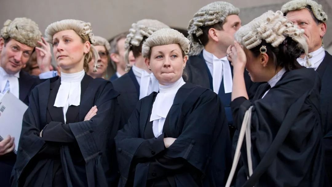怎樣能成為律師（事務律師）？ - lawyerhubhk.com